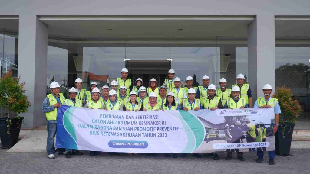 Tekan Angka Kecelakaan Kerja, BPJS Ketenagakerjaan Beri Pelatihan K3 ...