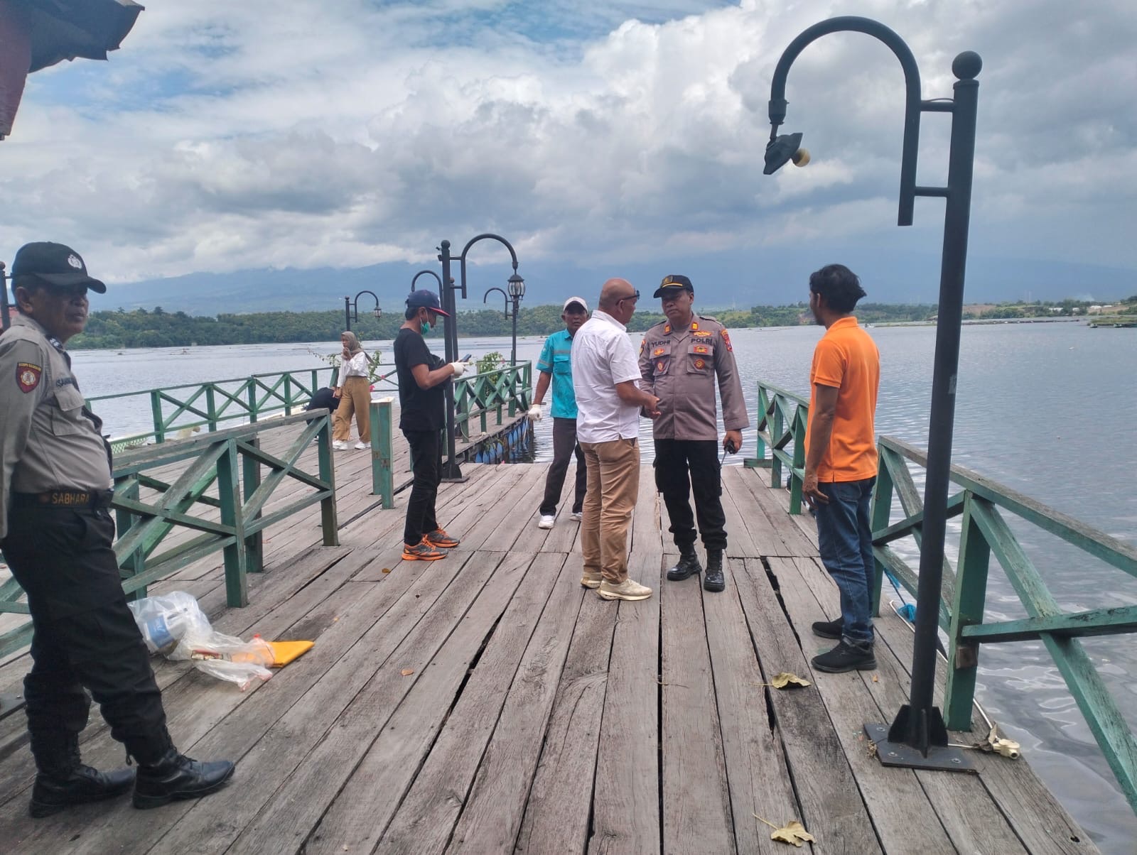 Nenek 86 Tahun Ditemukan Tewas Mengapung di Danau Ranu Grati - WartaBromo Nenek 86 Tahun Ditemukan Tewas Mengapung di Danau Ranu Grati - WartaBromo