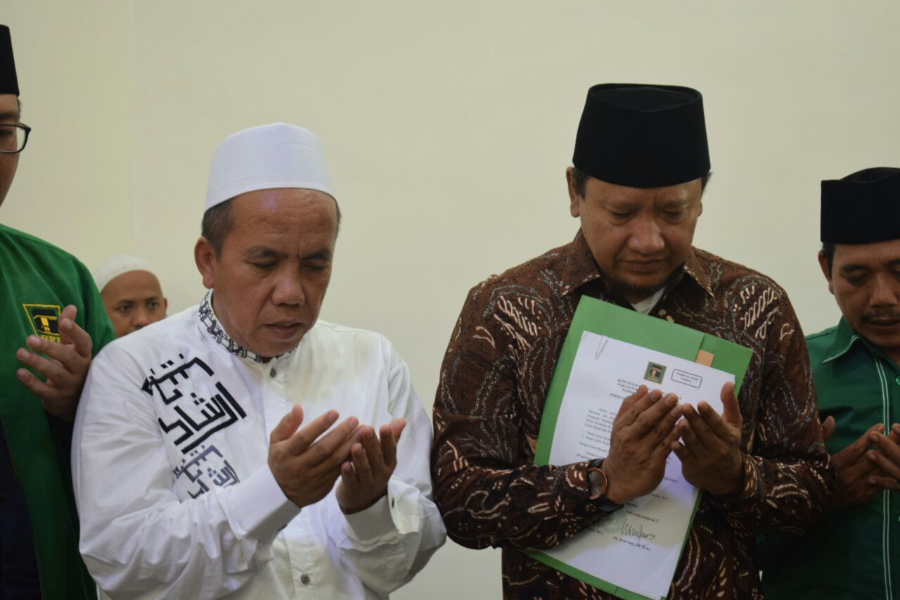PKB Belum Turunkan Rekomendasi Pasangan Gus Irsyad - Gus Mujib - WartaBromo