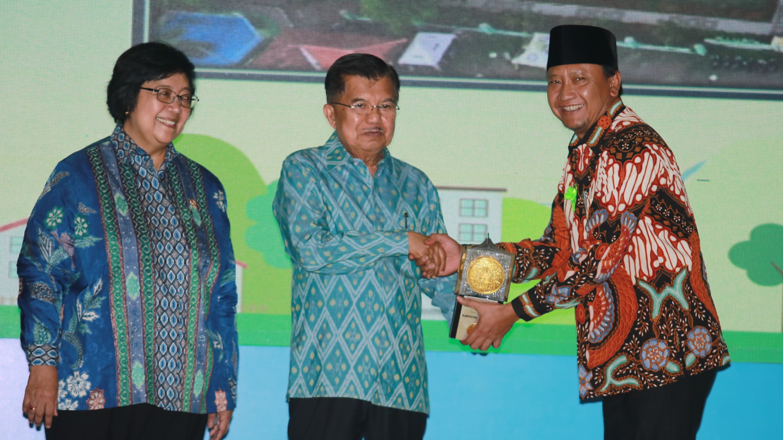 Tiga kali berturut turut Bangil Pasuruan menerima penghargaan