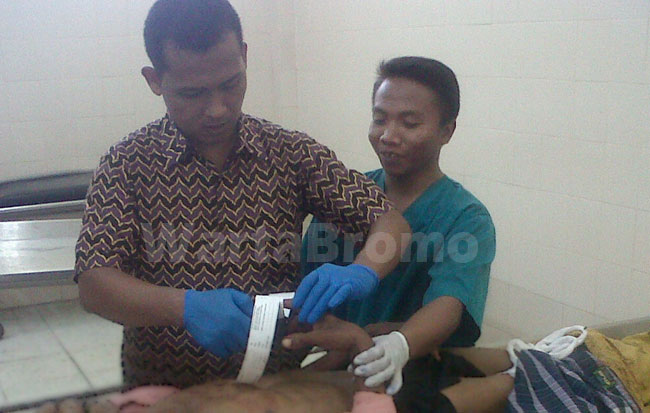 Dua Petani Sukorejo Adu Carok, Satu Tewas - WartaBromo